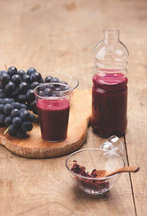 Easy 3-Ingredient Blueberry Smoothy Recipe - OneSmileyMonkey.com