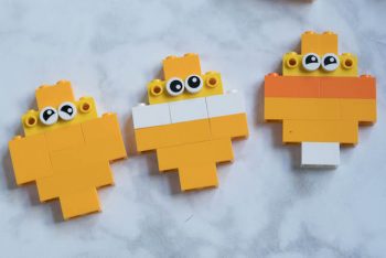How To Make an Easy LEGO Easter Egg - OneSmileyMonkey.com
