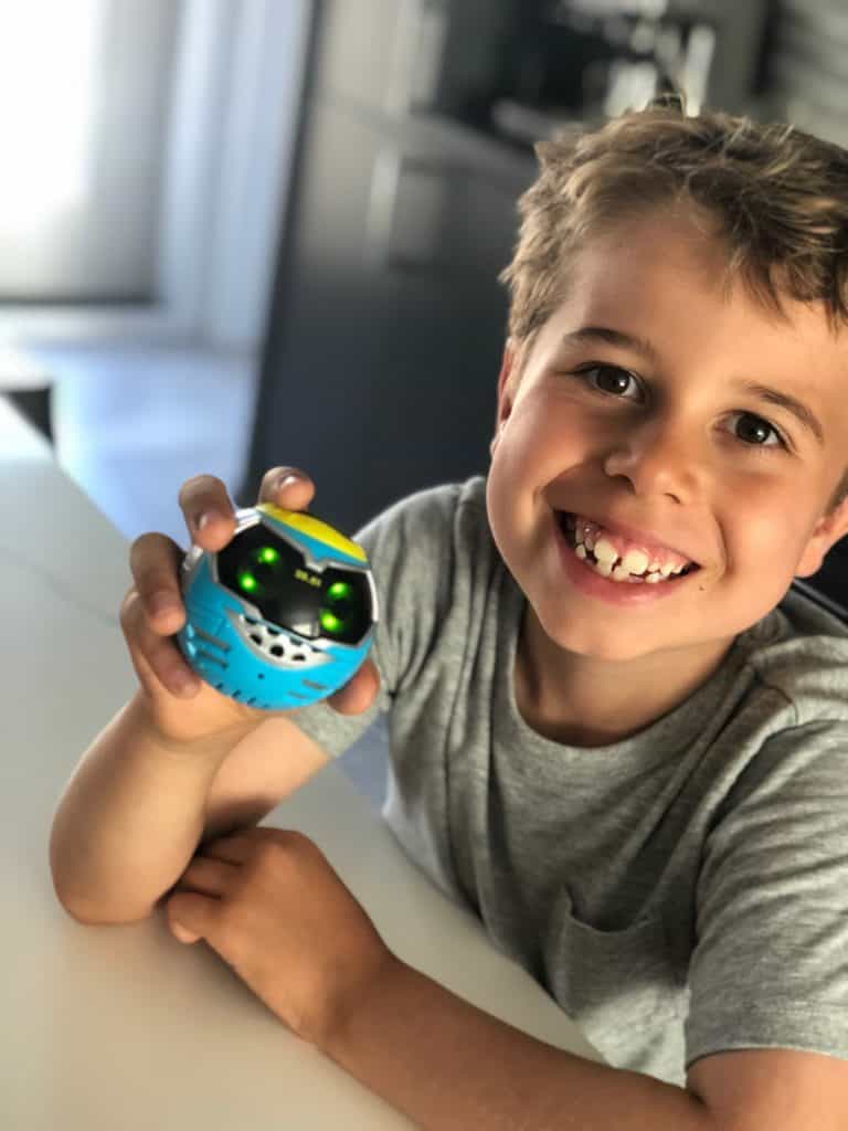 Really Rad Robots: YakBot Review - OneSmileyMonkey.com