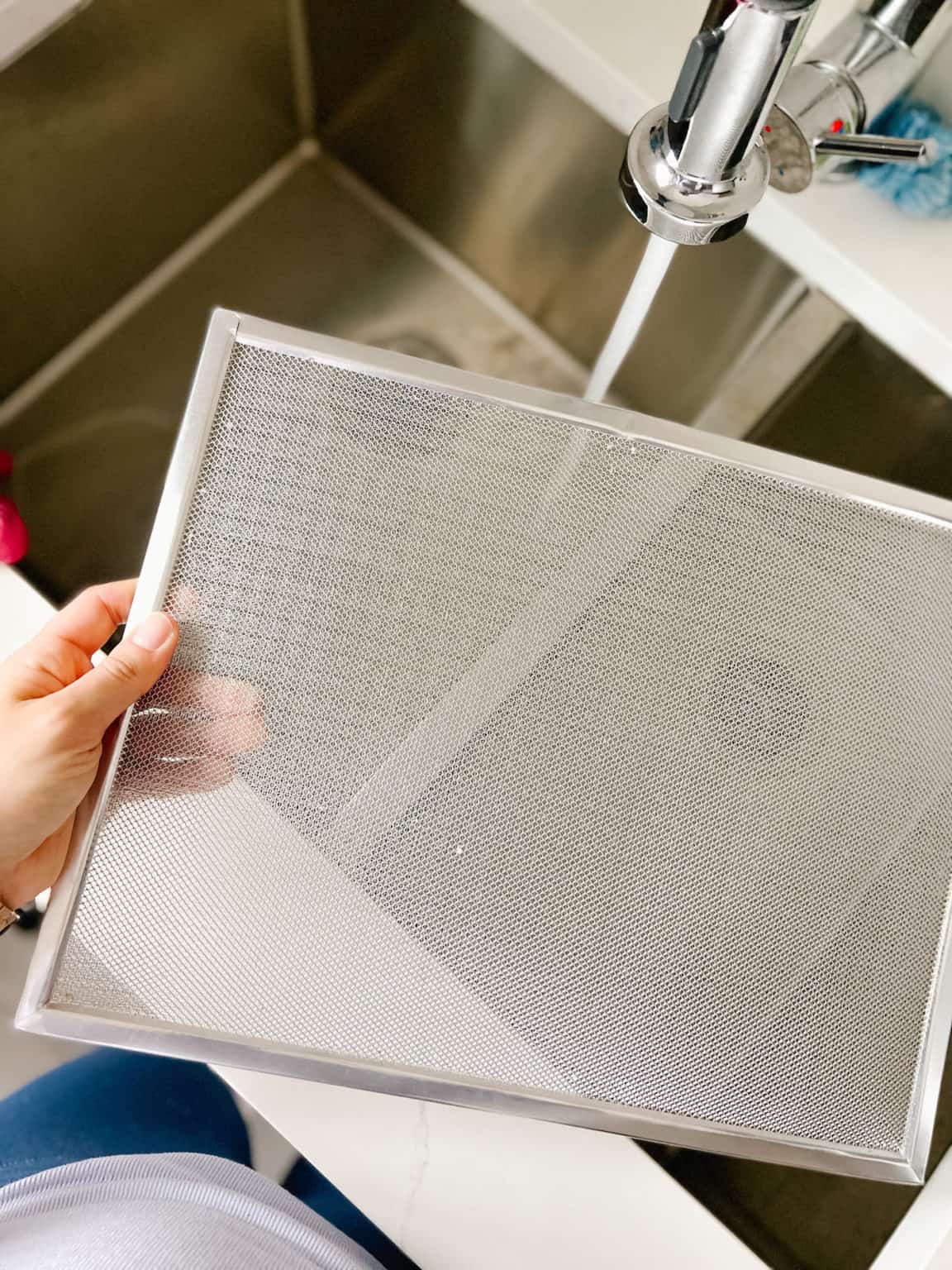 How to Easily Clean you HRV Filters {Home Maintenance Tips ...