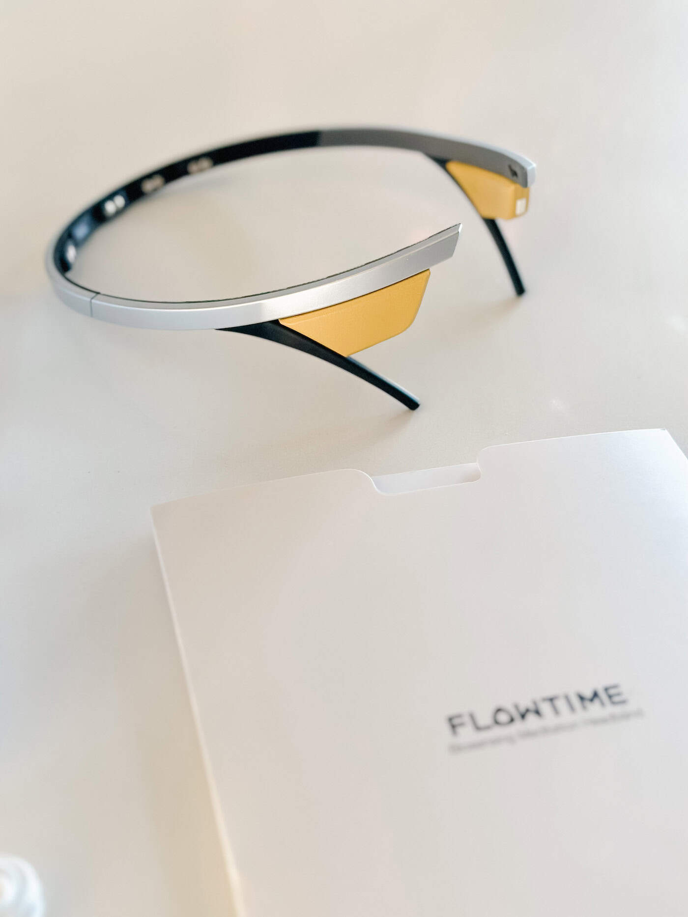Flowtime: Biosensing Meditation Headband Review - OneSmileyMonkey.com