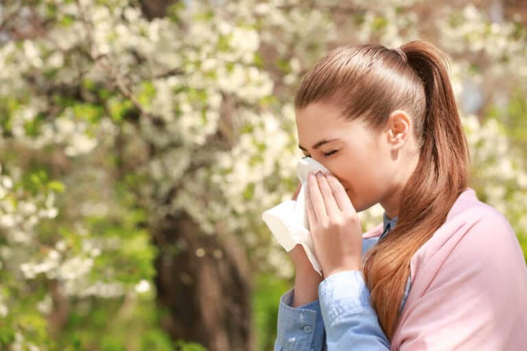 Tips to Help You Survive Allergy Season - OneSmileyMonkey.com