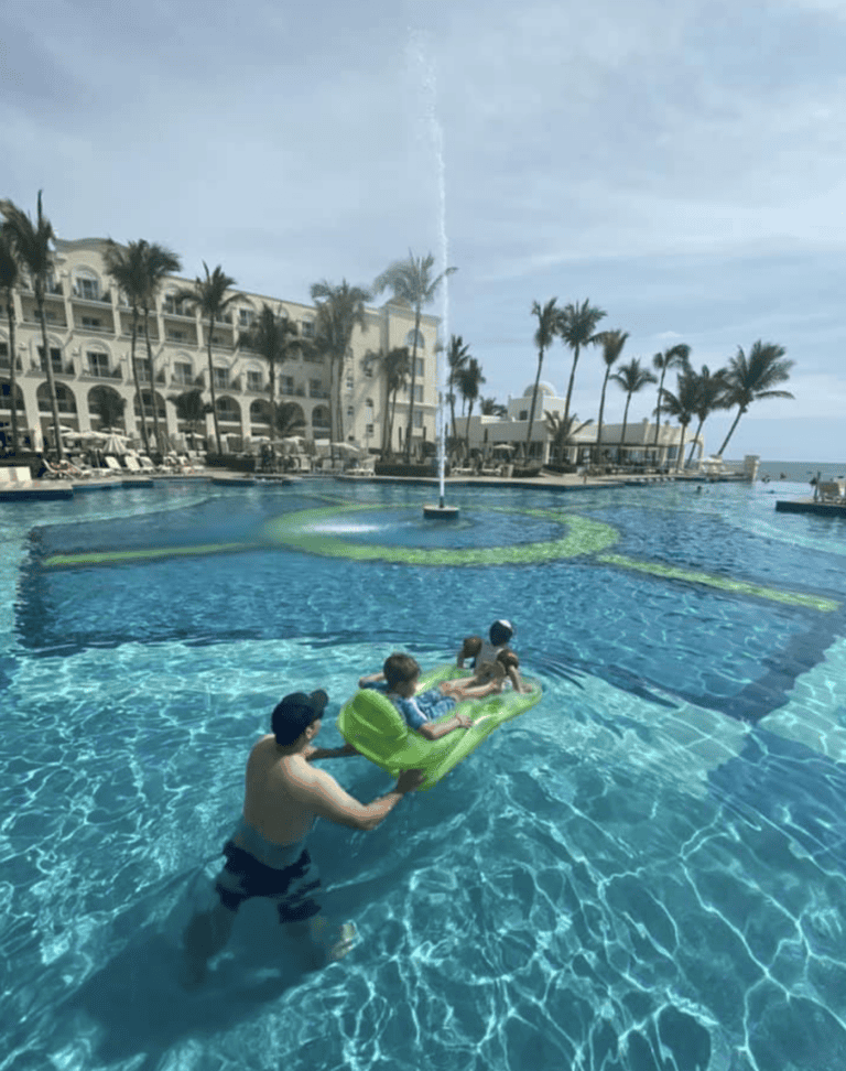 RIU Palace Cabo San Lucas Review: Family-Friendly Vacation Review - OneSmileyMonkey.com