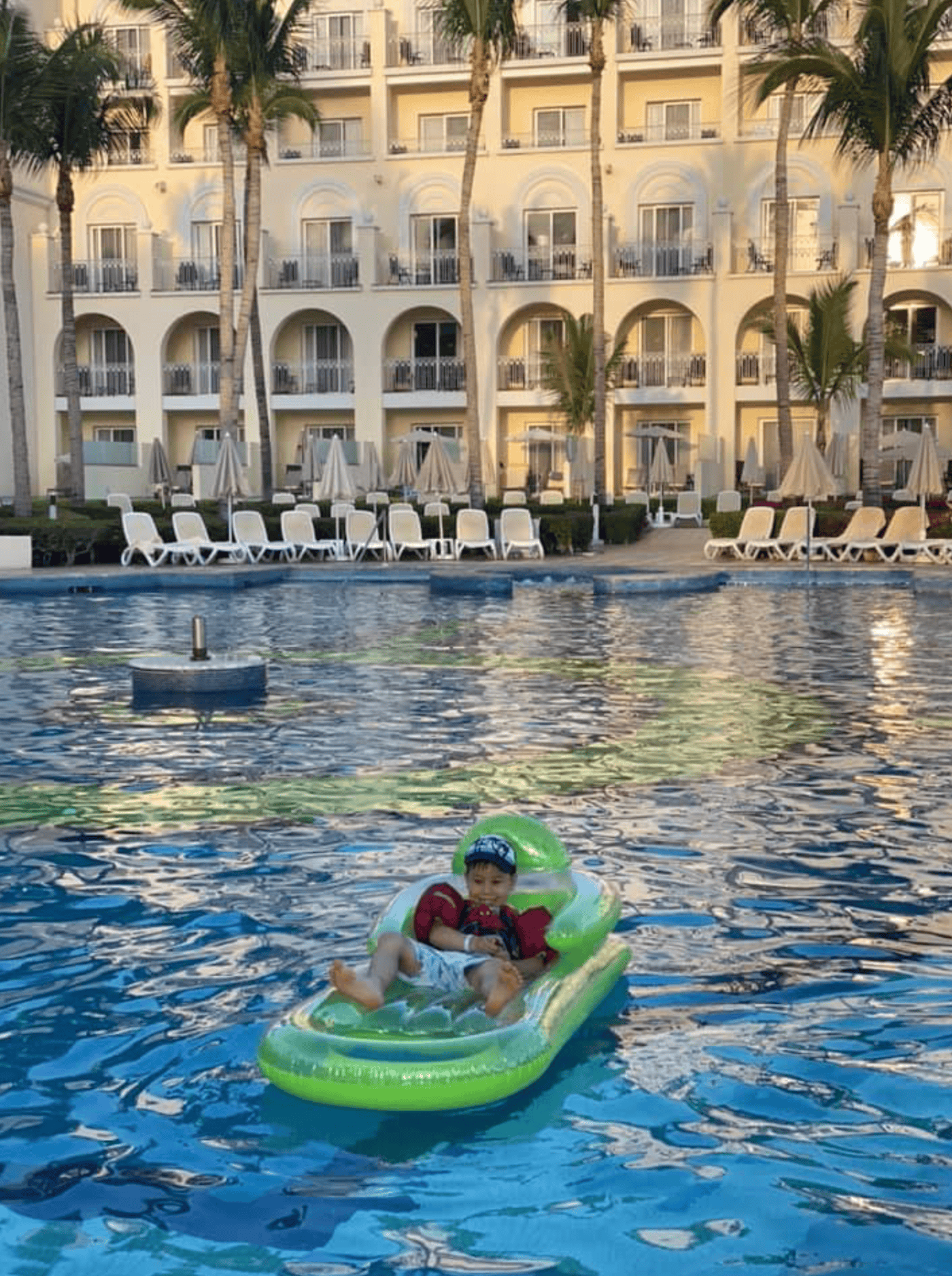 RIU Palace Cabo San Lucas Review: Family-Friendly Vacation Review - OneSmileyMonkey.com