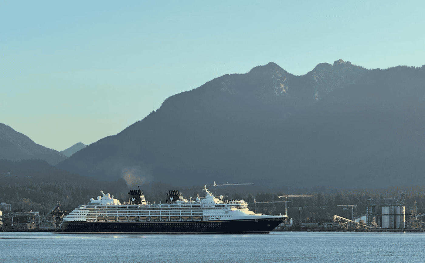 Why Cruising Is the Most Relaxing Vacation You’ll Ever Take ...